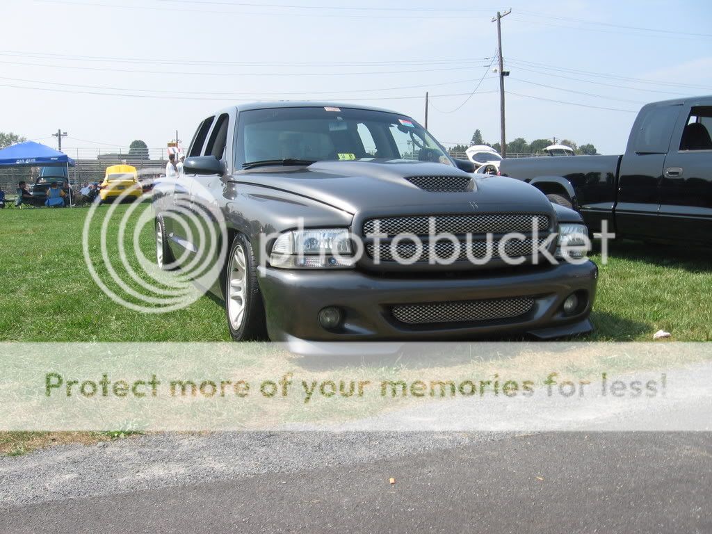 Pictures: 1997-2004 Dakotas - "Slammed/Show" | Dakota Durango Forum