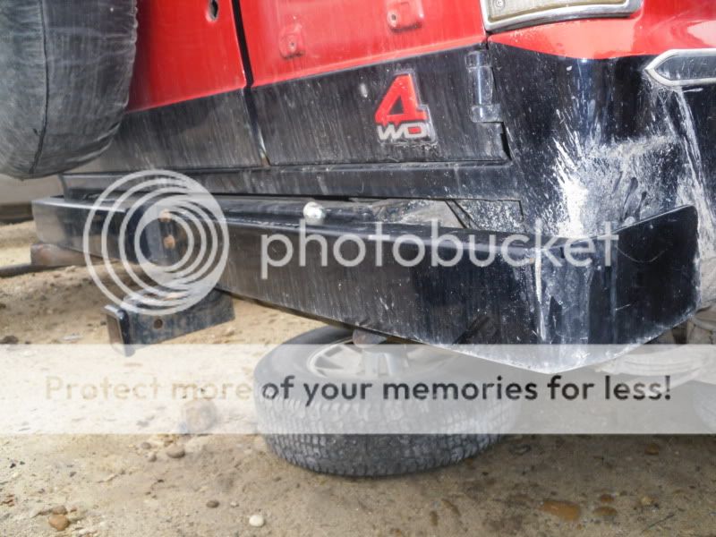 1st Gen. Trooper: Mystery Rear Bumper | Isuzu SUV Forum