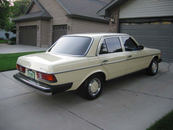 W123 Of The Month | Mercedes-Benz Forum