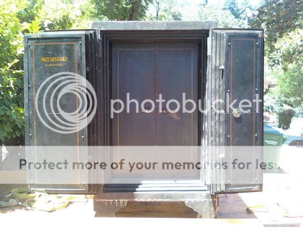 New (120+ yr old) Safe $175 - Calguns.net